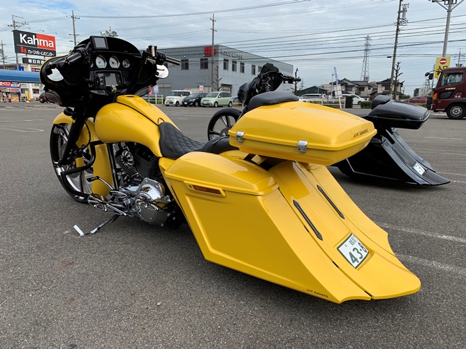 Black / Yellow ”Empire Bagger” – JAM BAGGER ハーレーバガースタイル